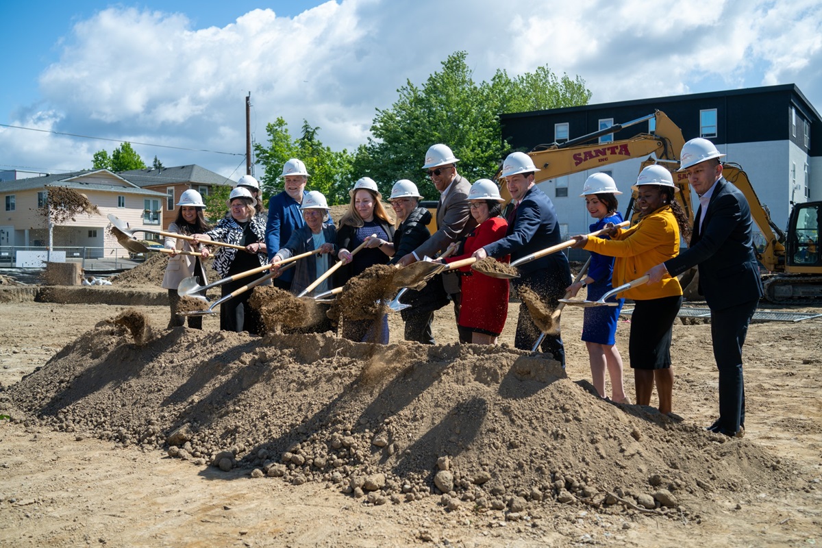 BRIDGE Housing Celebrates Groundbreaking of 84-Unit Affordable Housing ...